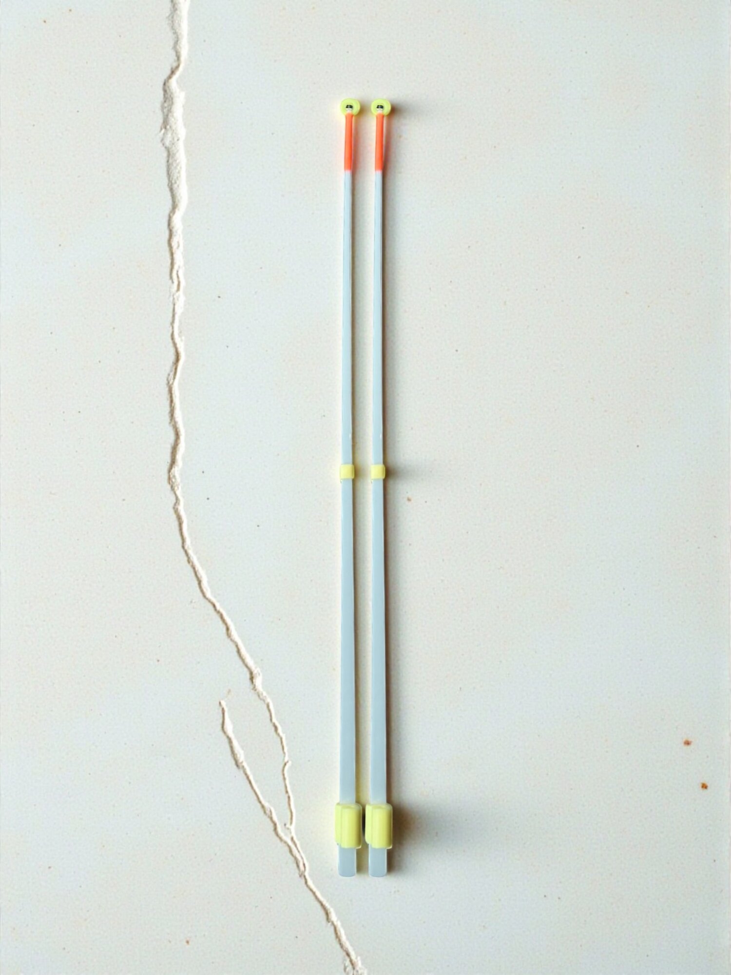 Сторожок Fishlandia 180-27-3 Классика 180х0,27 мм 0,3 г 2 шт.