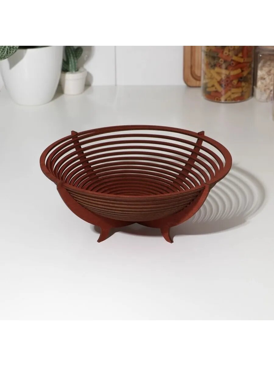 Стильная деревянная фруктовница для сервировки