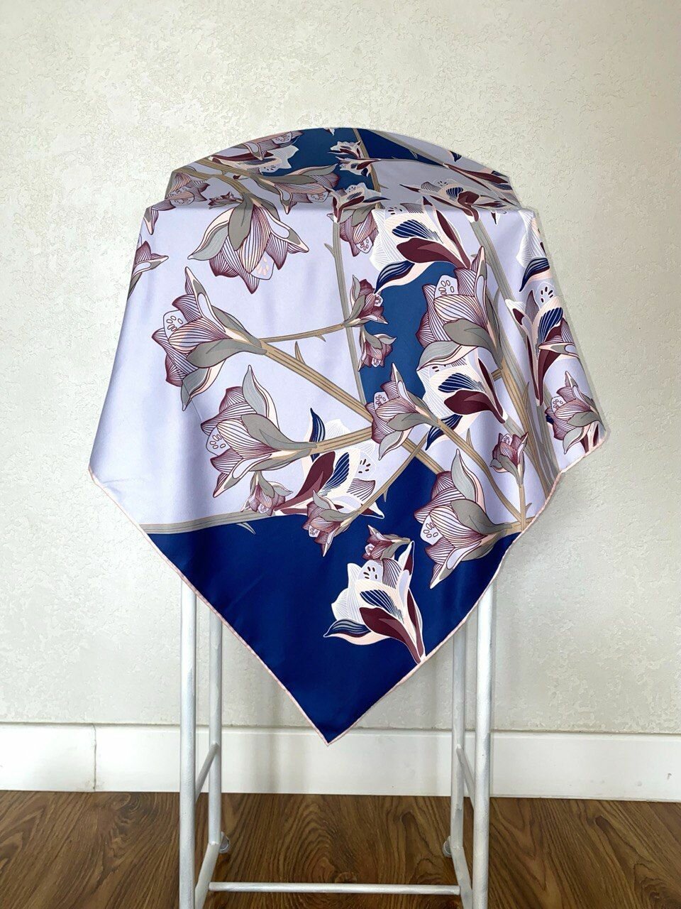 Косынка Базовая коллекция для женщин