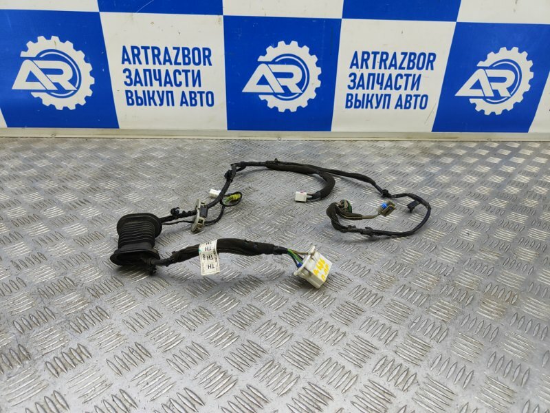 Б/У Проводка двери пер.правой Chevrolet Aveo 1 T250 / Шевроле Авео 1 T250 1.4 F14D3 94 Л.С. седан 2007