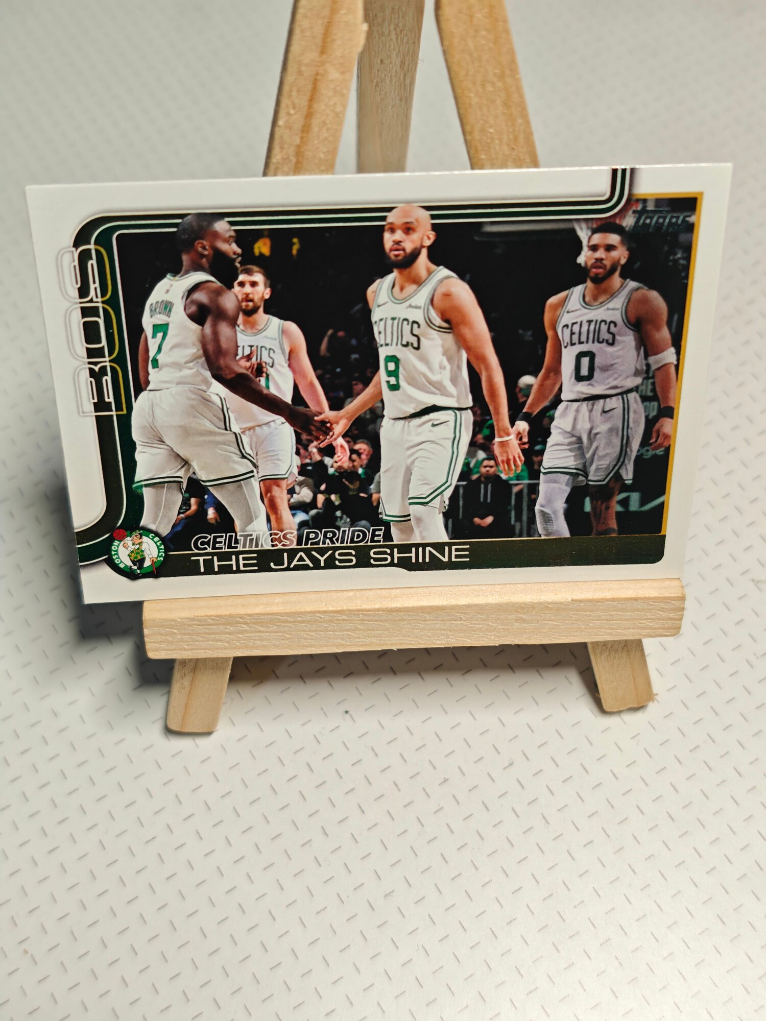 Коллекционные карточки Topps NBA по баскетболу