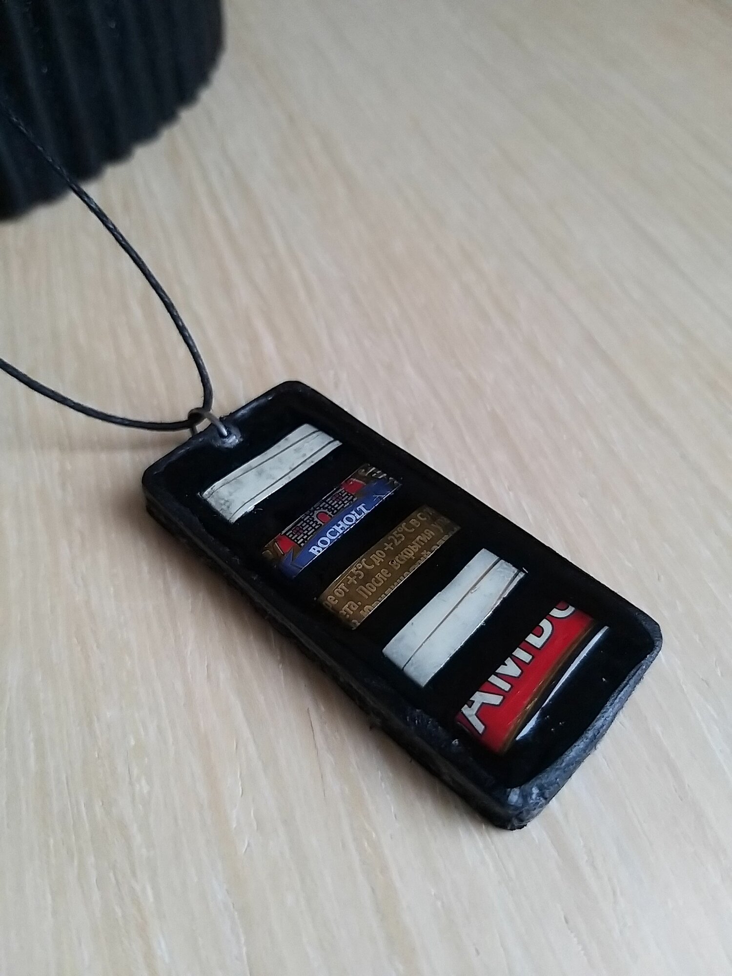 Подвеска, металл