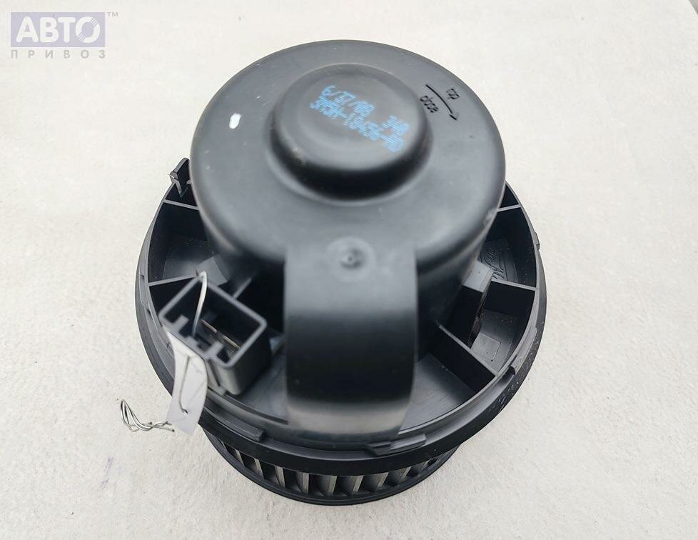 Двигатель отопителя (моторчик печки) Ford Focus 2 (2004-2010)