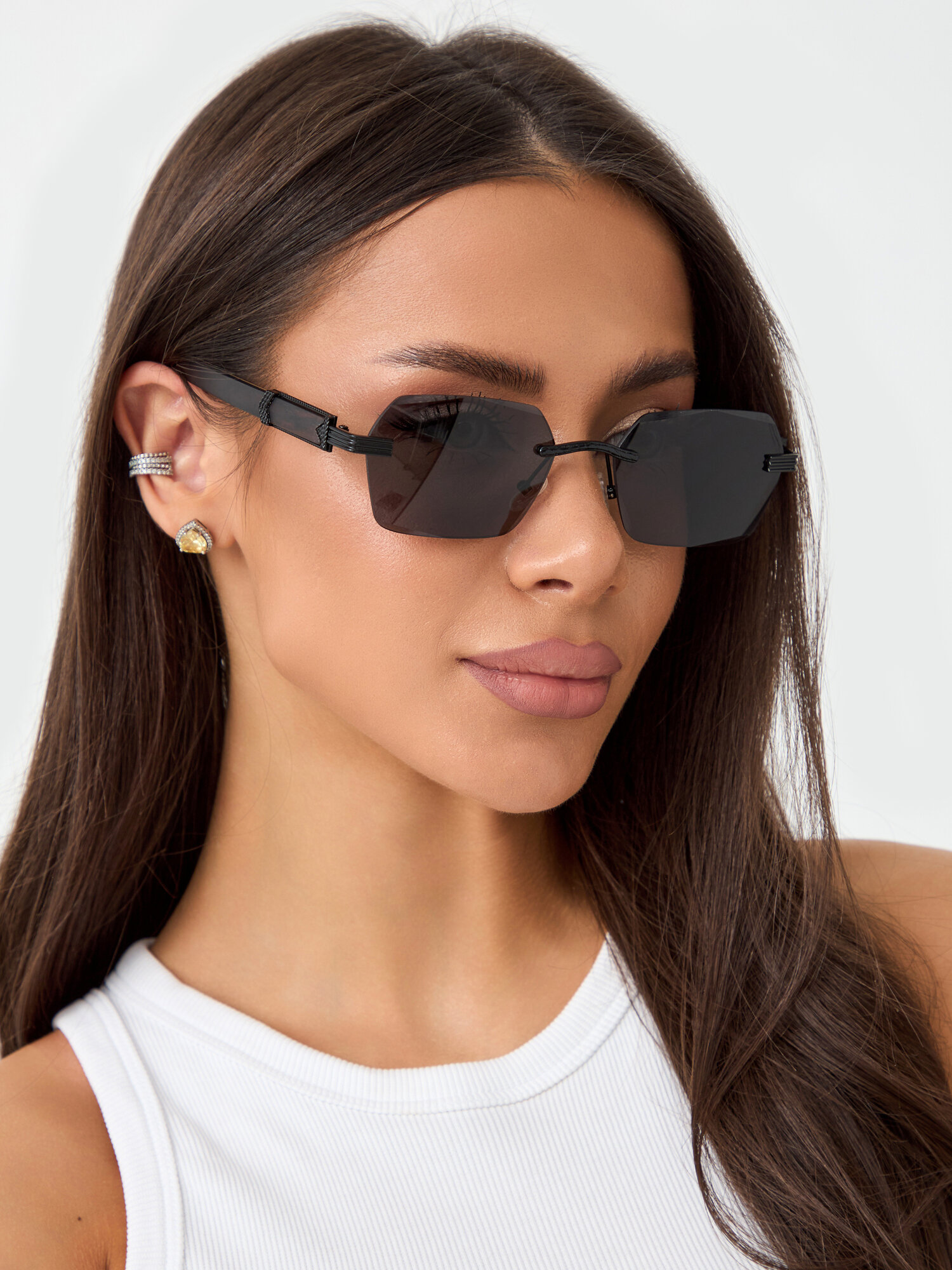 Солнцезащитные очки