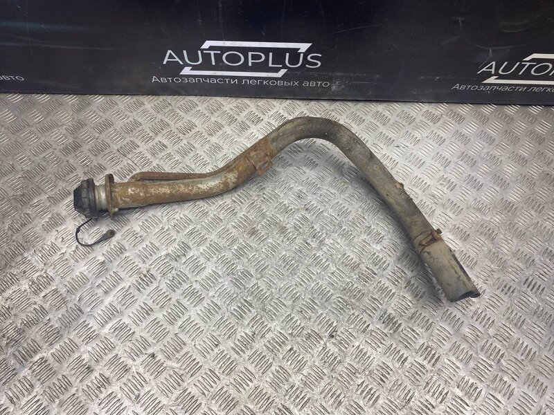 Топливная горловина Kia Shuma 2003 (1.6 S6D) Б/У с пробегом