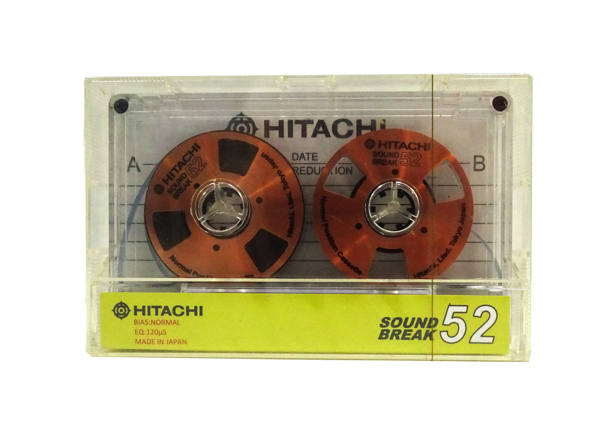 Аудиокассета "Hitachi" c боббинками оранжевого цвета