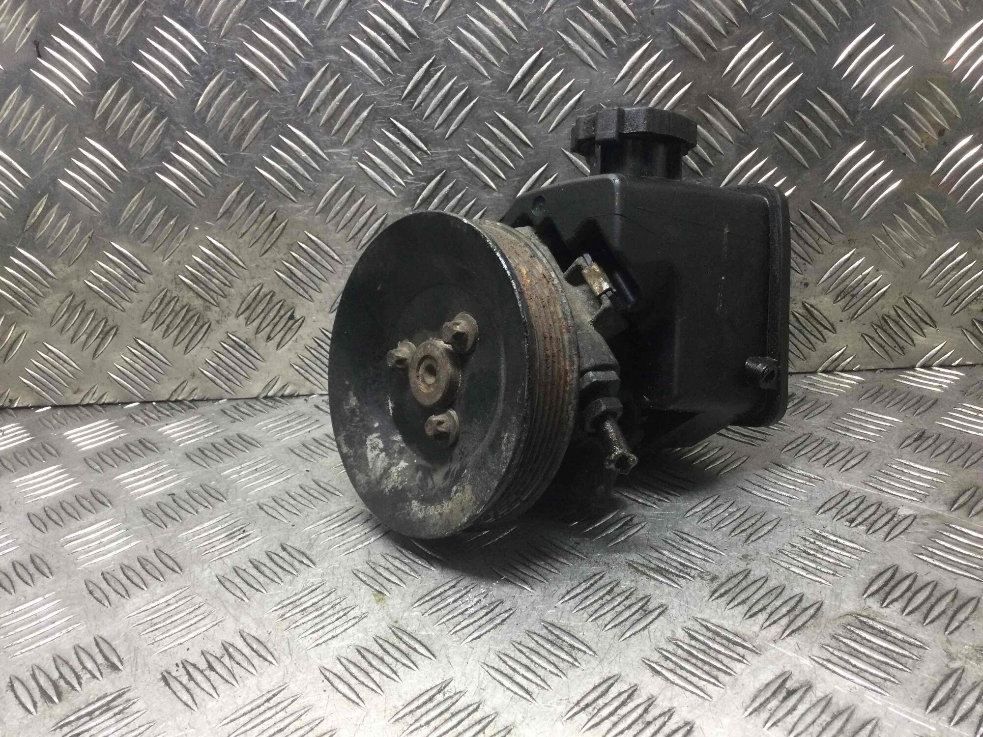 Б/У Насос гидроусилителя руля Mercedes Vito W639 (2003-2010) 2008 г.