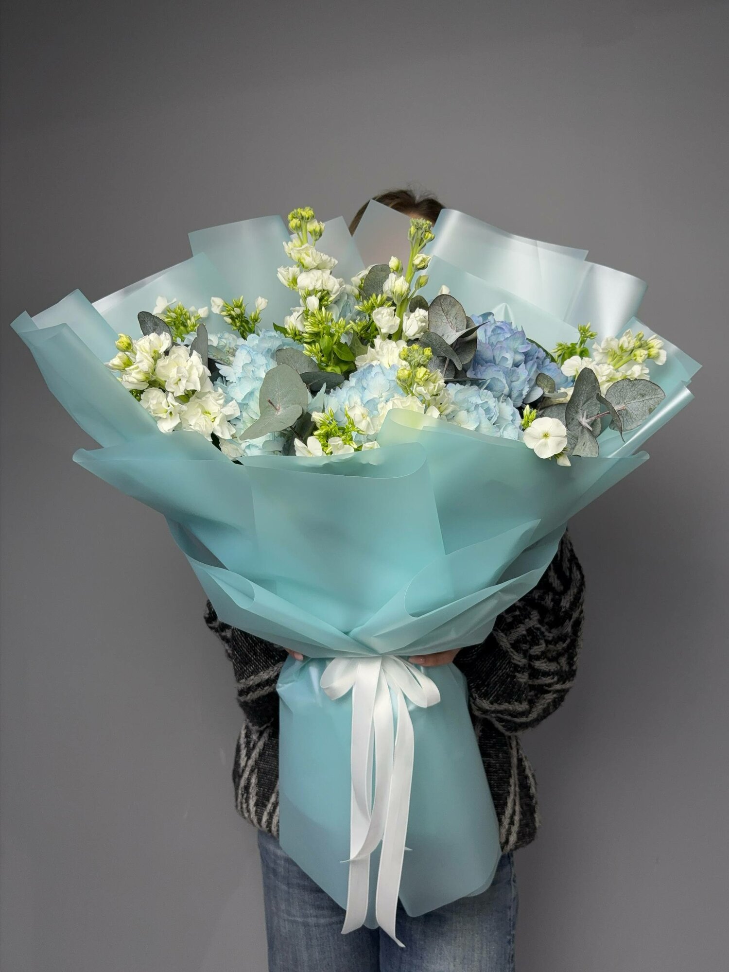 Небесная акварель: гортензия, флоксы, маттиола – FRESH FLORA купить свежие цветы с доставкой