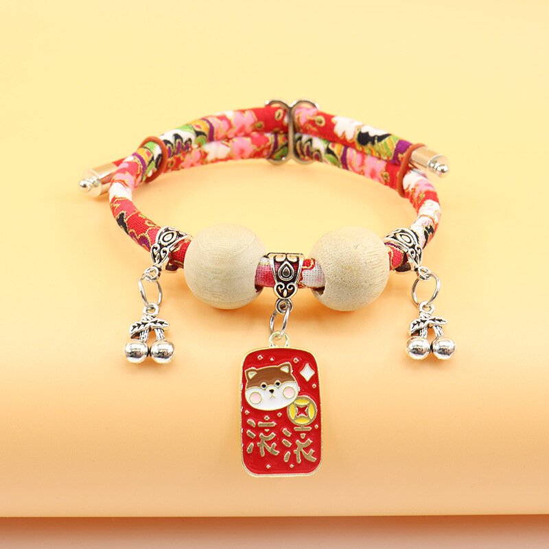 Красный ошейник для кошек с защитой от блох, M, подходит для кошек 15-25 фунтов (6.8-11.3 кг), легкий регулируемый