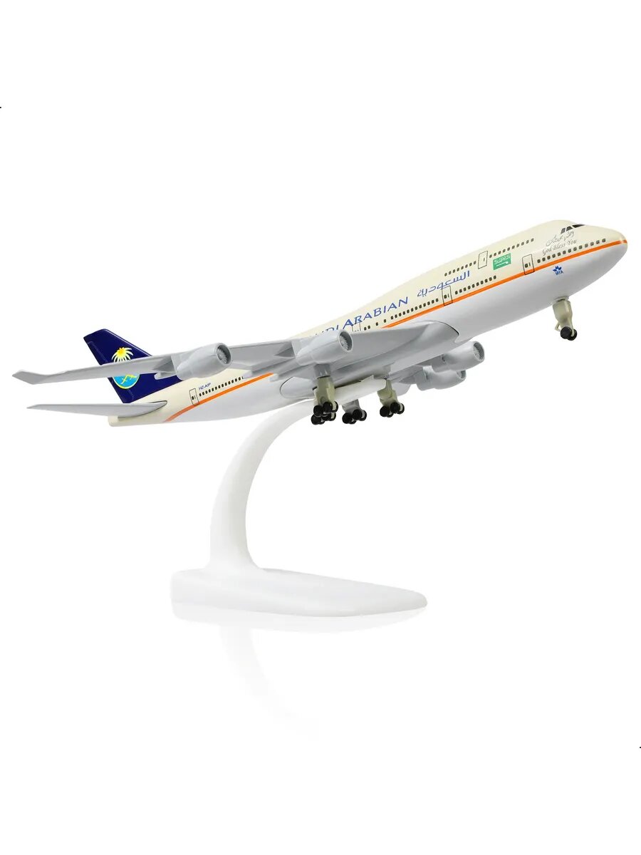 Boeing 747 Saudi Arabian 1/300 металлическая модель