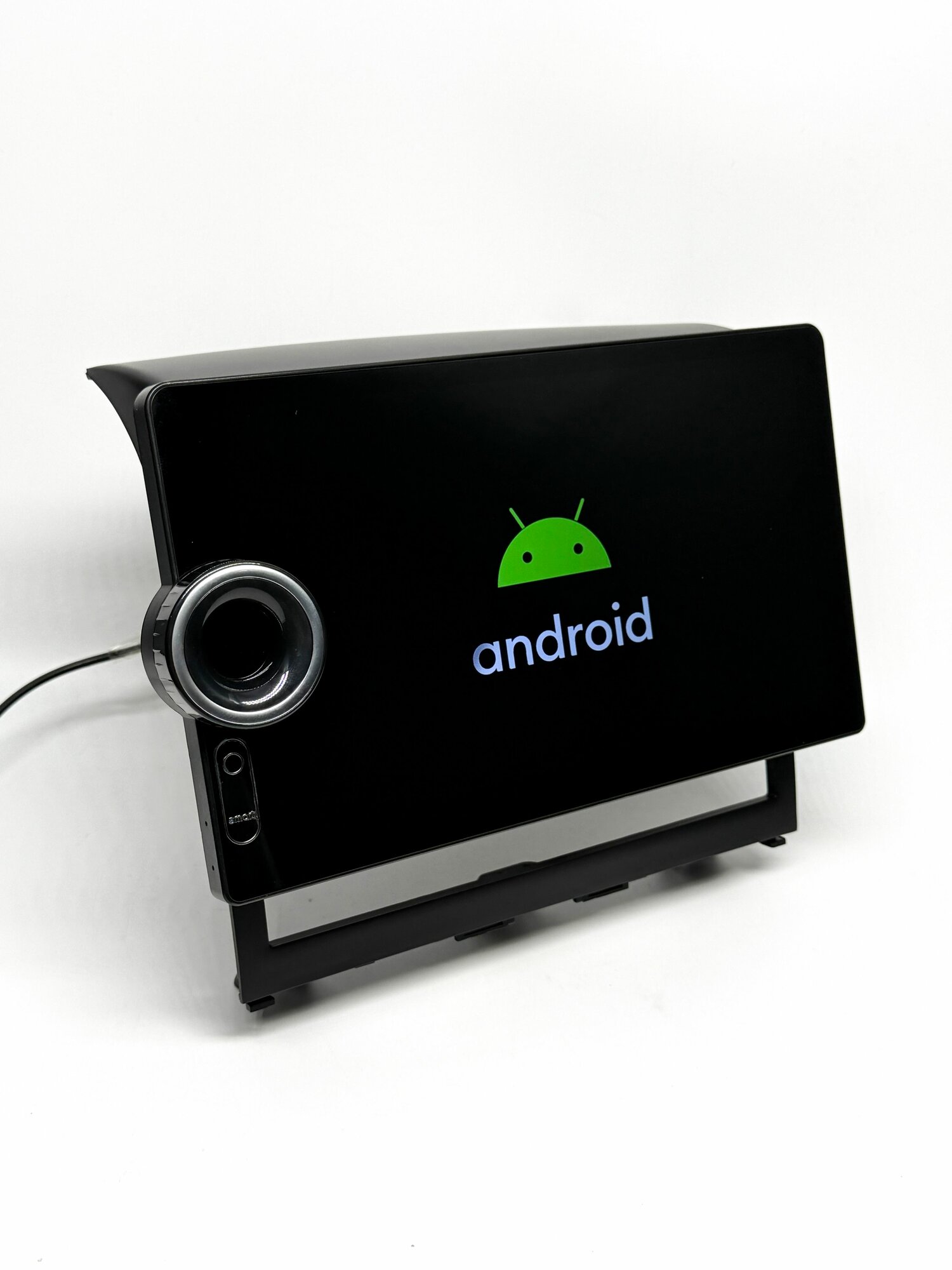 Магнитола 8-core 4/64 ГБ Fiat Albea 2005-2012 RGB-подсветкой и крутилкой