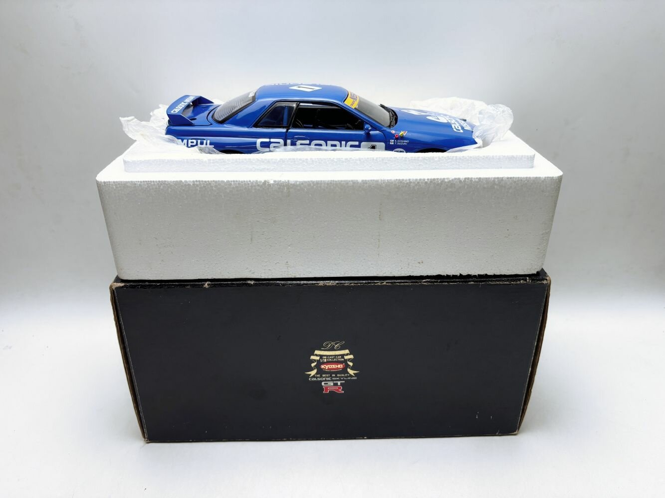 KYOSHO 1/18 Nissan GTR R32 JTC Champion 1991 Модель автомобиля из литого металла