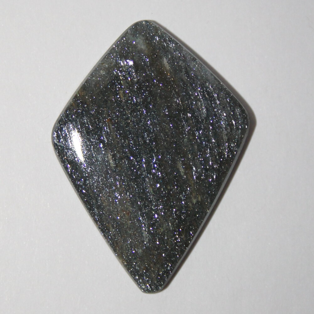 Уткинит, чёрный авантюрин кабошон, 36х26х3 мм, Урал, «True Stones»