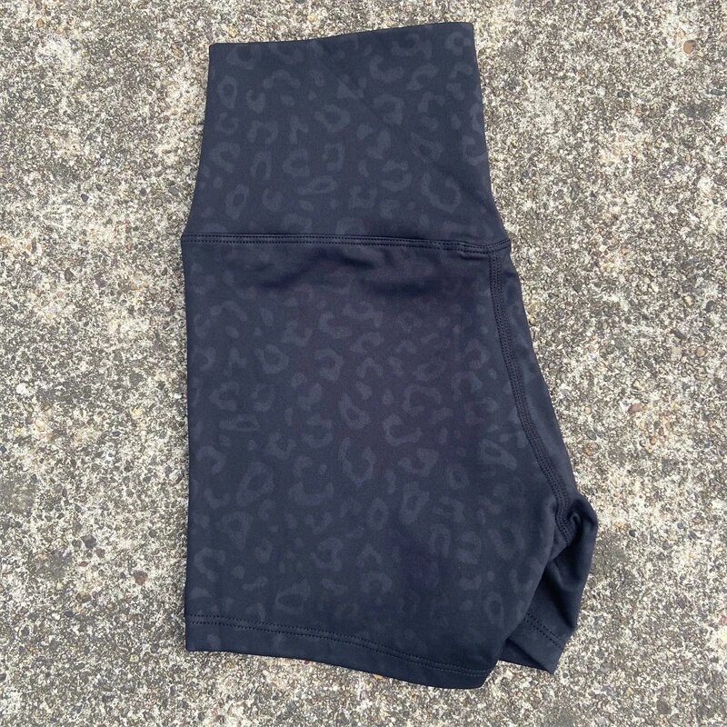 Шорты спортивные