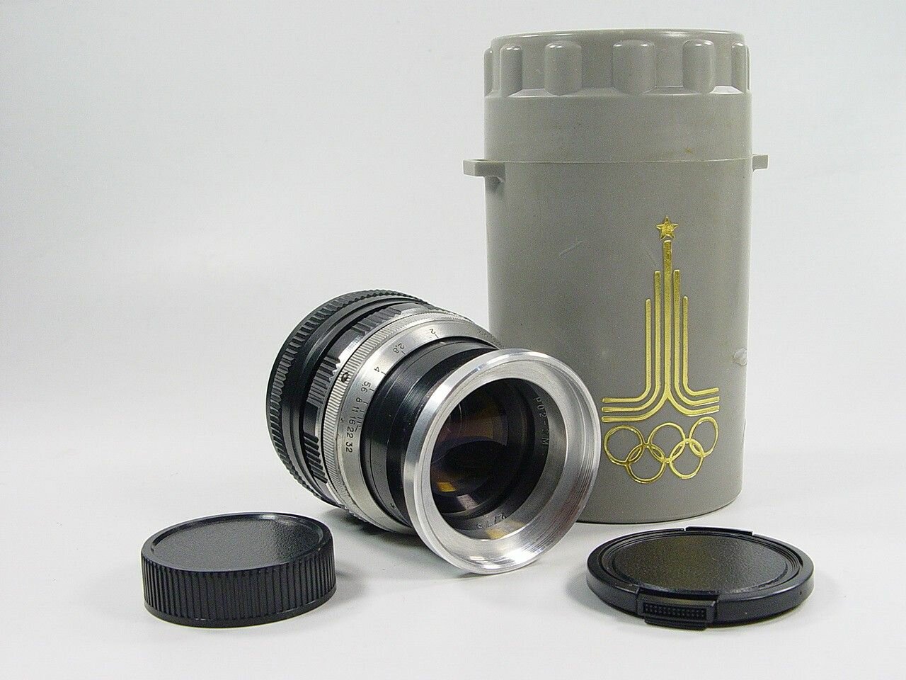 Киношный портретник объектив КМЗ РО2-2М f/2 75mm Адаптирован на М42. Лот 3