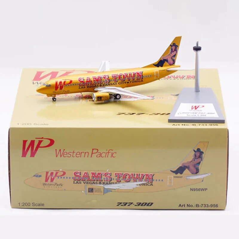 Модель самолета HYINUO Boeing 737-300 Western Pacific Airlines 1:200