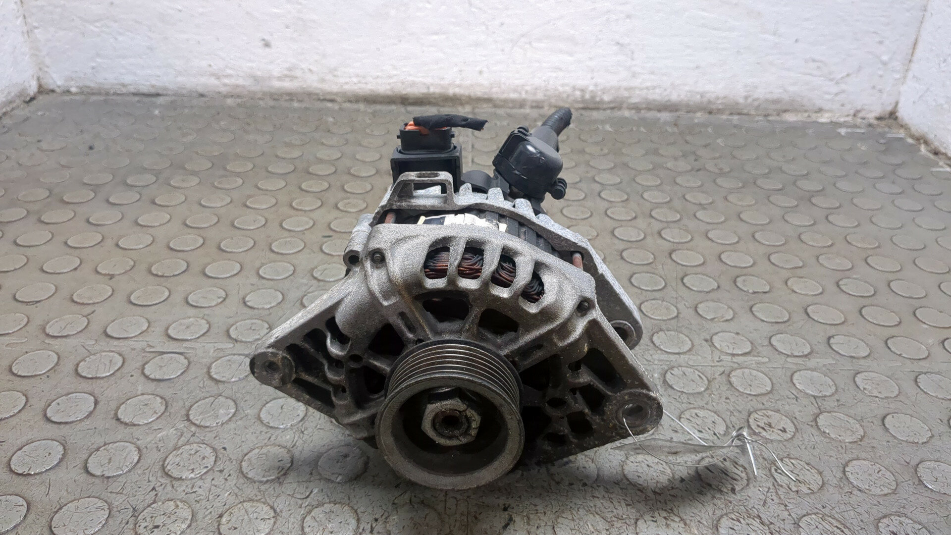 Генератор КИА Ceed Б/У