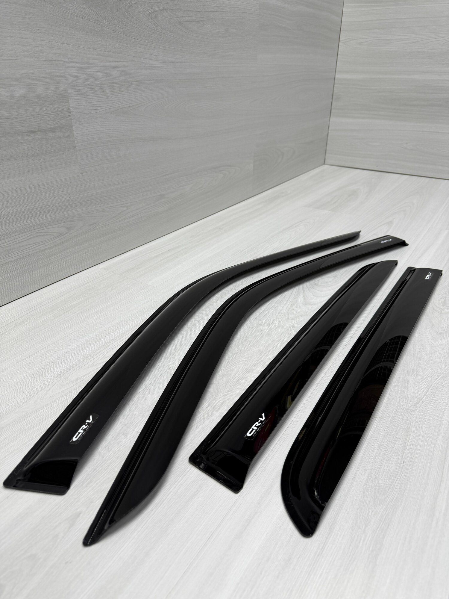 Дефлекторы окон на Honda CR-V 1 1995-2002 (Хонда ЦР-В)