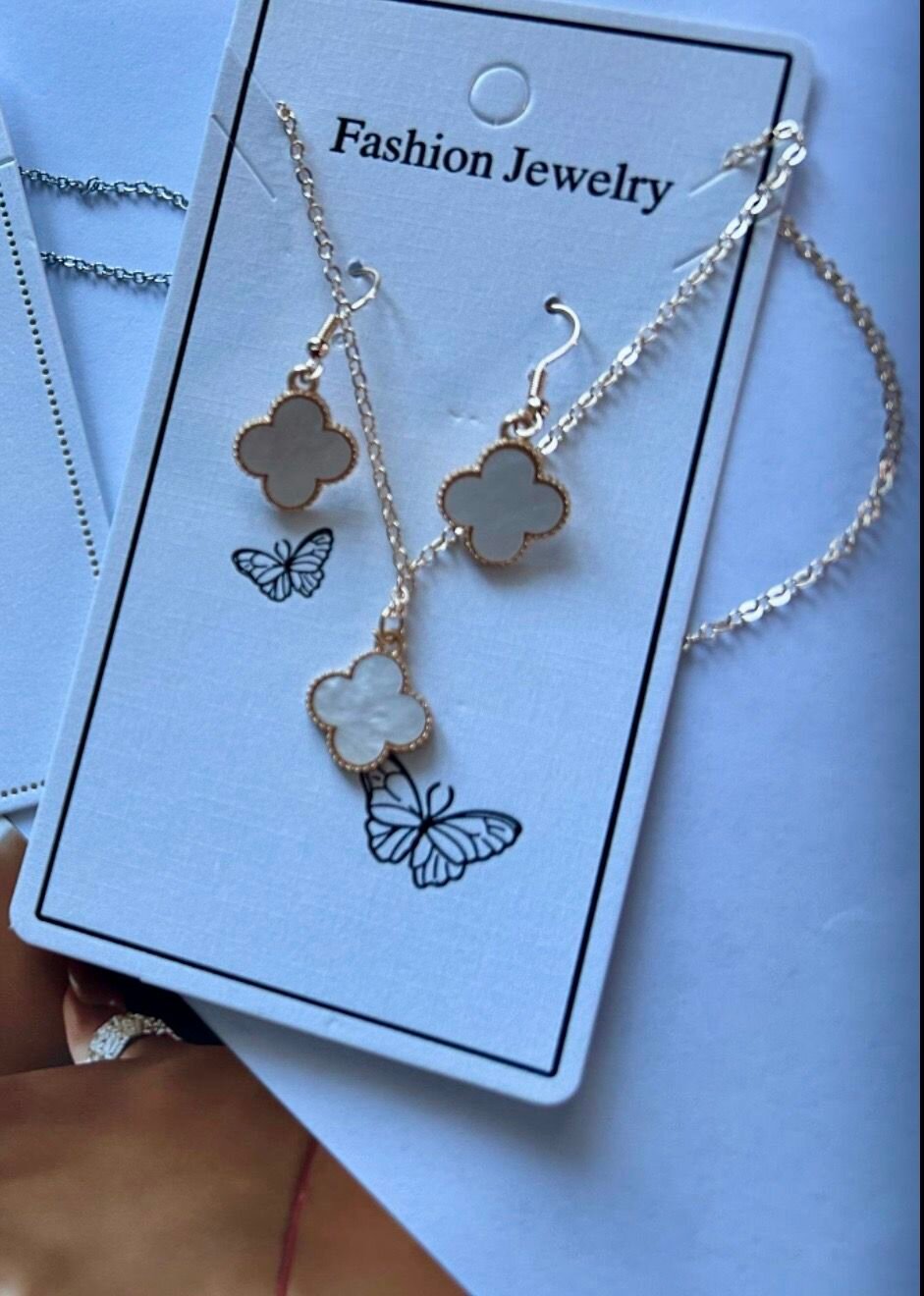 Комплект бижутерии