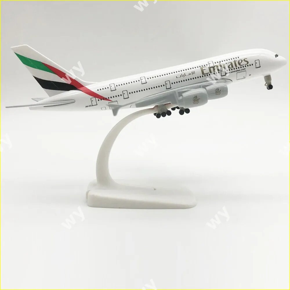 Эксклюзивная авиамодель Боинг A380 Эмирейтс, 20 см, металлическое исполнение