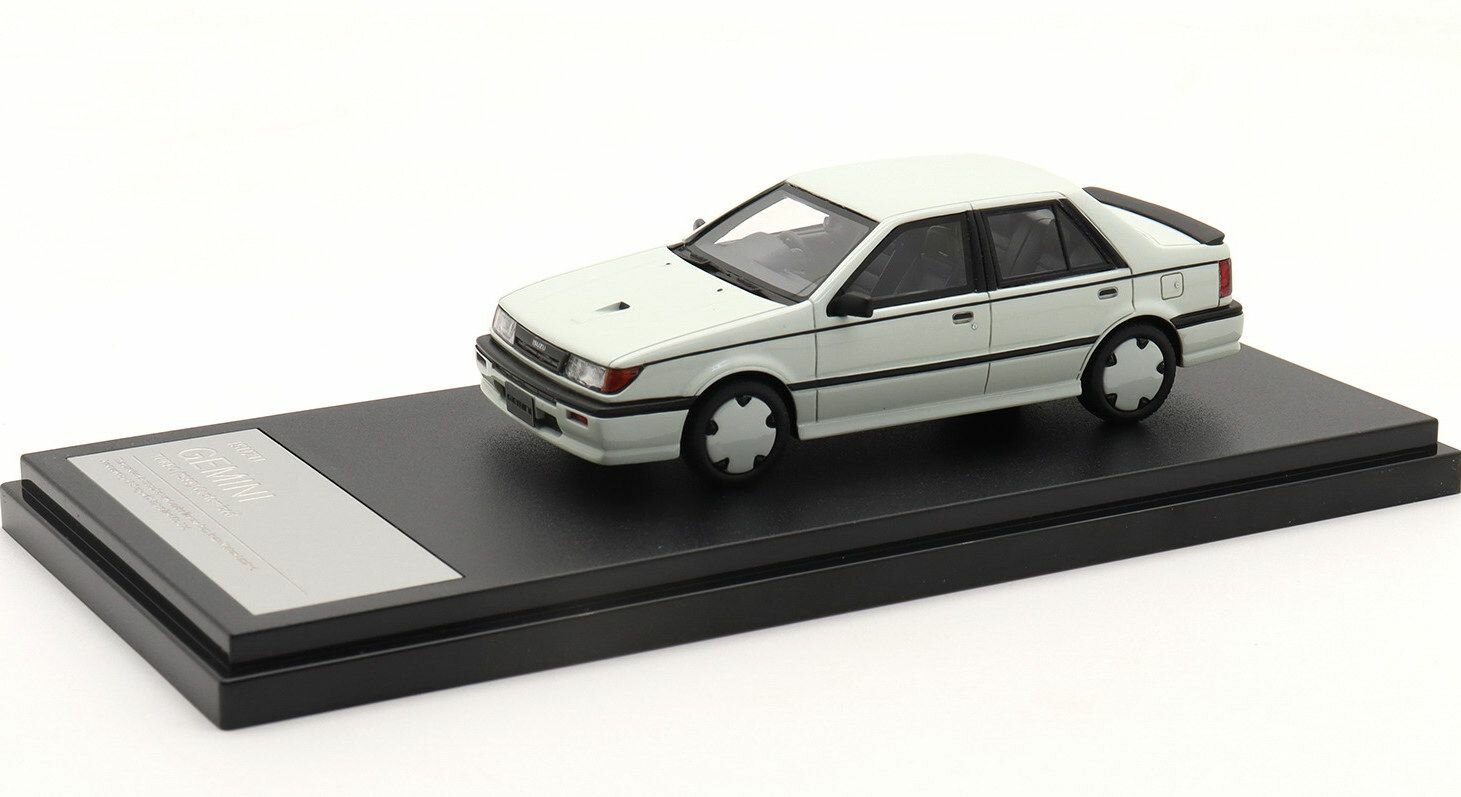HS385 Isuzu Gemini Turbo 1988 Масштаб 1:43 Модель автомобиля из смолы Hi-Story