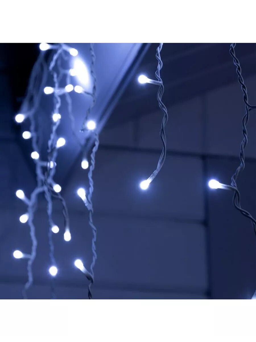 Гирлянда «Бахрома» 3 × 0.6 м, белая нить, 160 SMD-LED, 220В