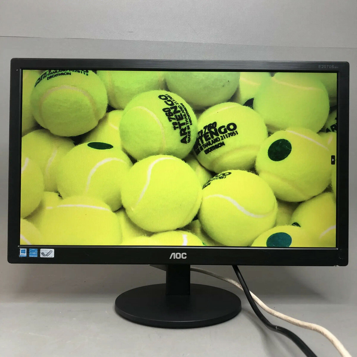 19.5" Монитор AOC E2070SWN, черный