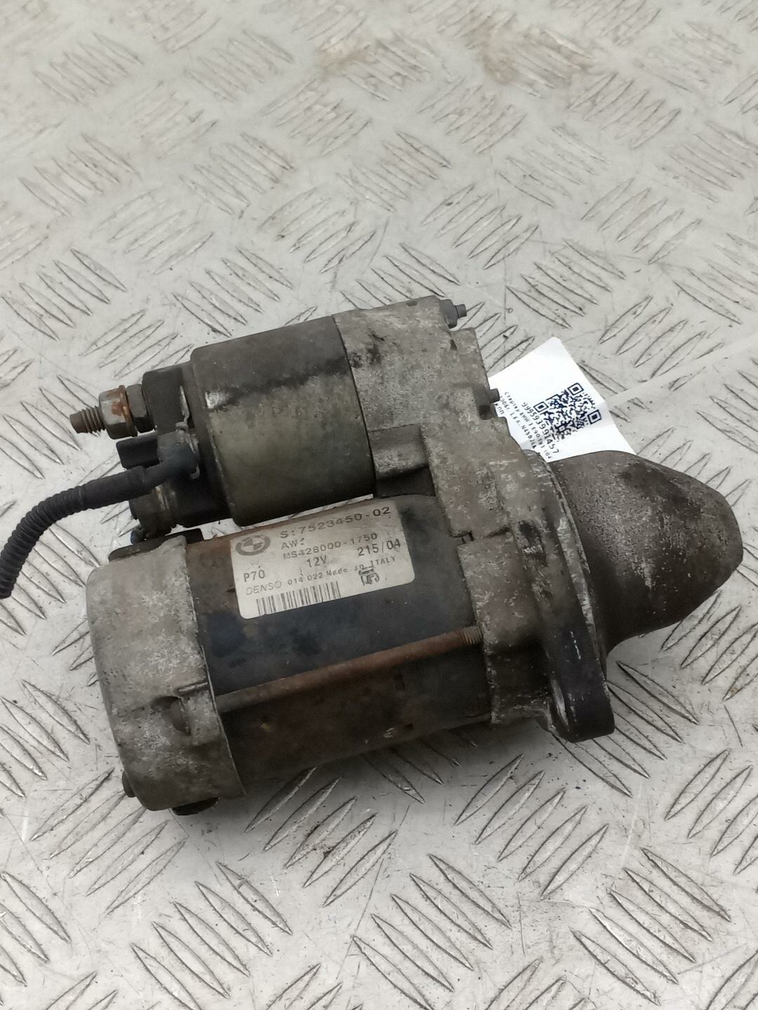 Стартер для BMW 3 E90/E91/E92/E93 3.0 OEM 7523450