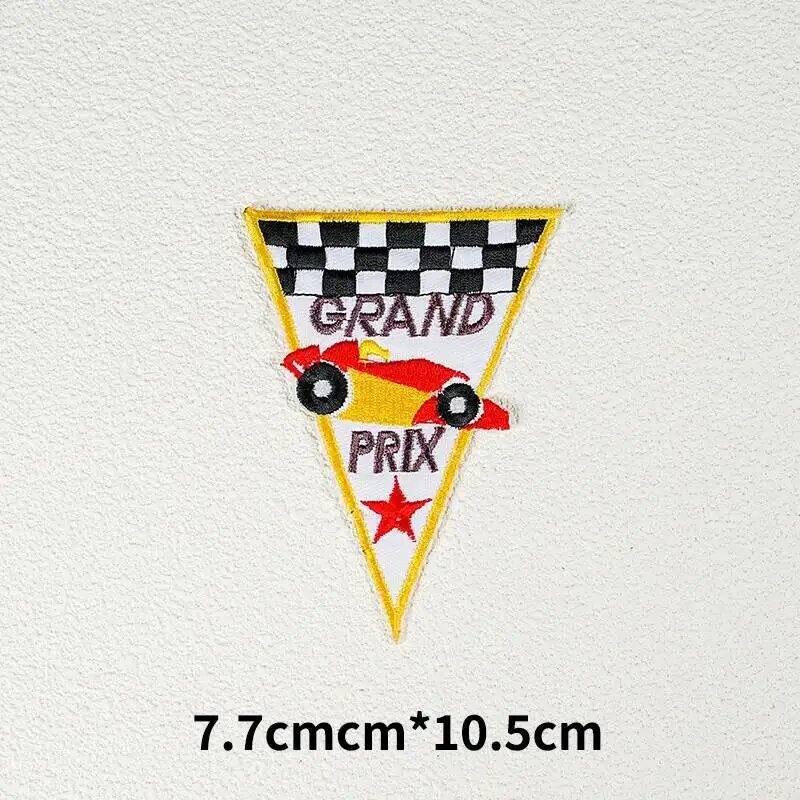 Нашивка Grand Prix с авто, 7.7x10.5 см, yzhbt0113-1