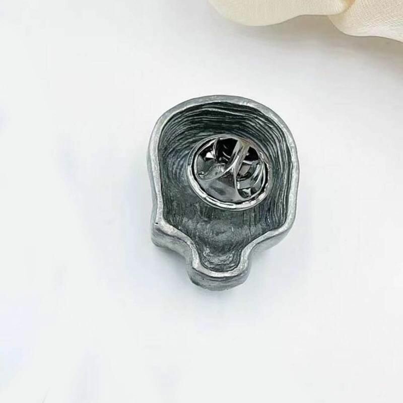 Брошь