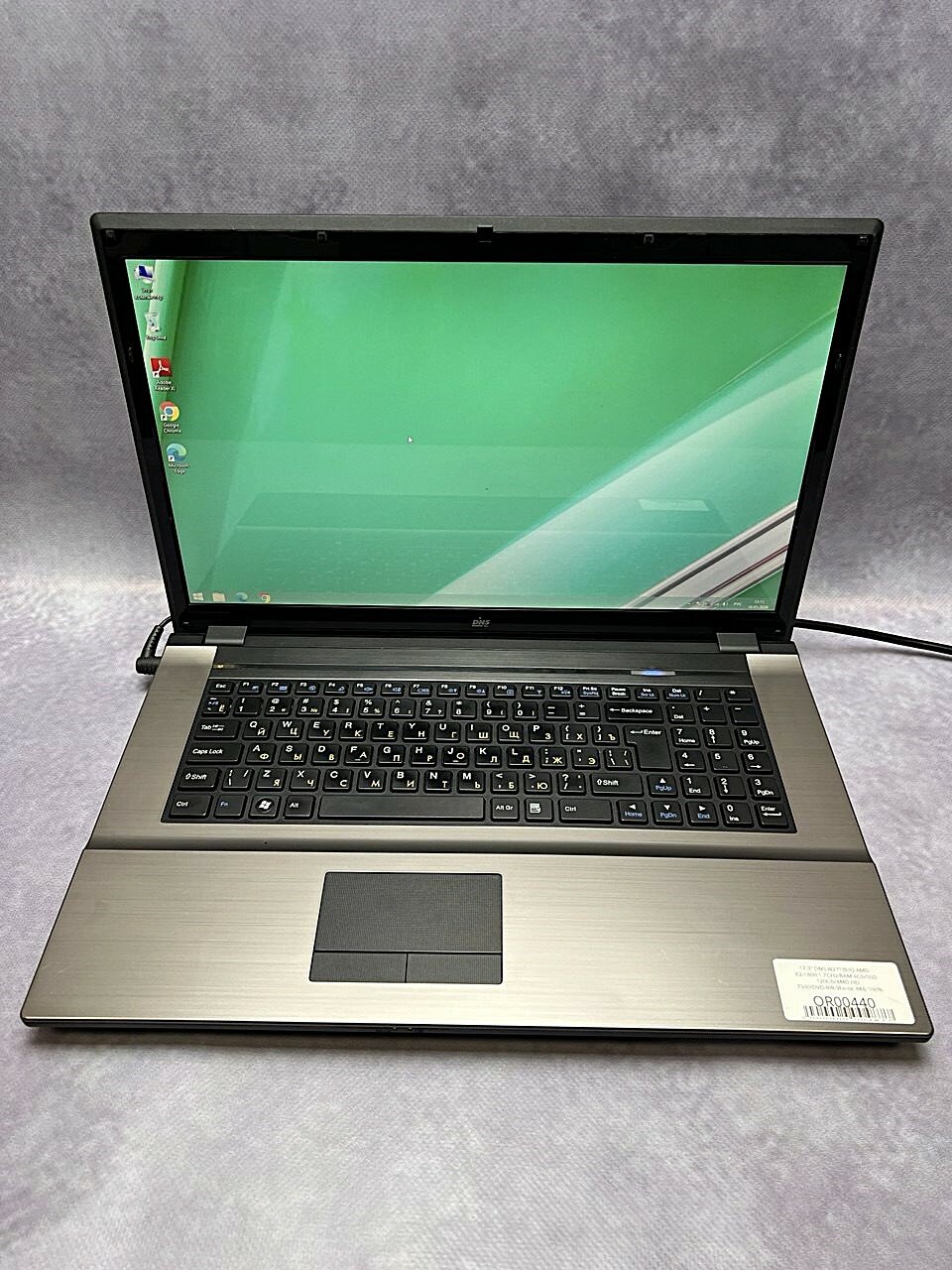 Ноутбук 17.3" DNS W271BUQ AMD E2-1800 1.7GHz/RAM 4Gb/SSD 120Gb/AMD Radeon HD 7340/DVD-RW