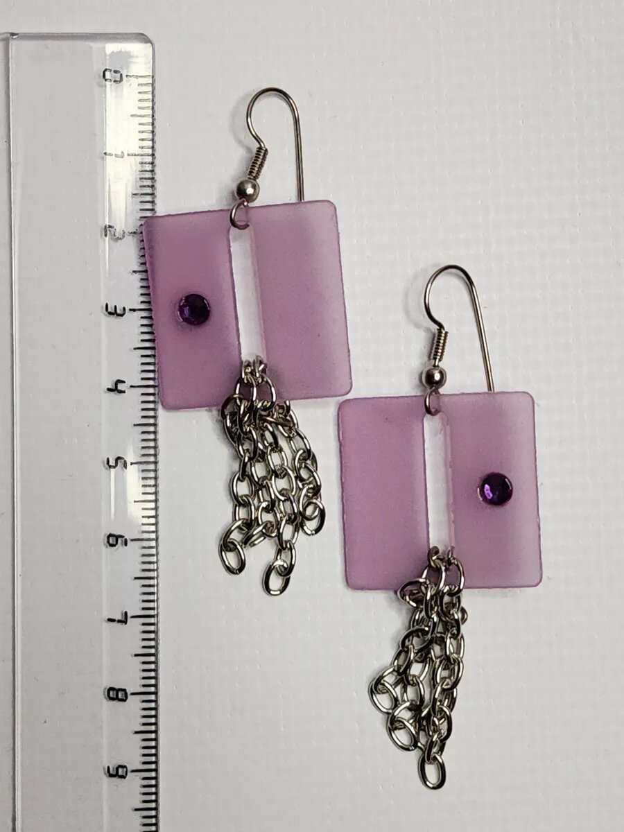 Серьги с подвесками, цепочки, стекло, размер 65 мм, violet — фото 1