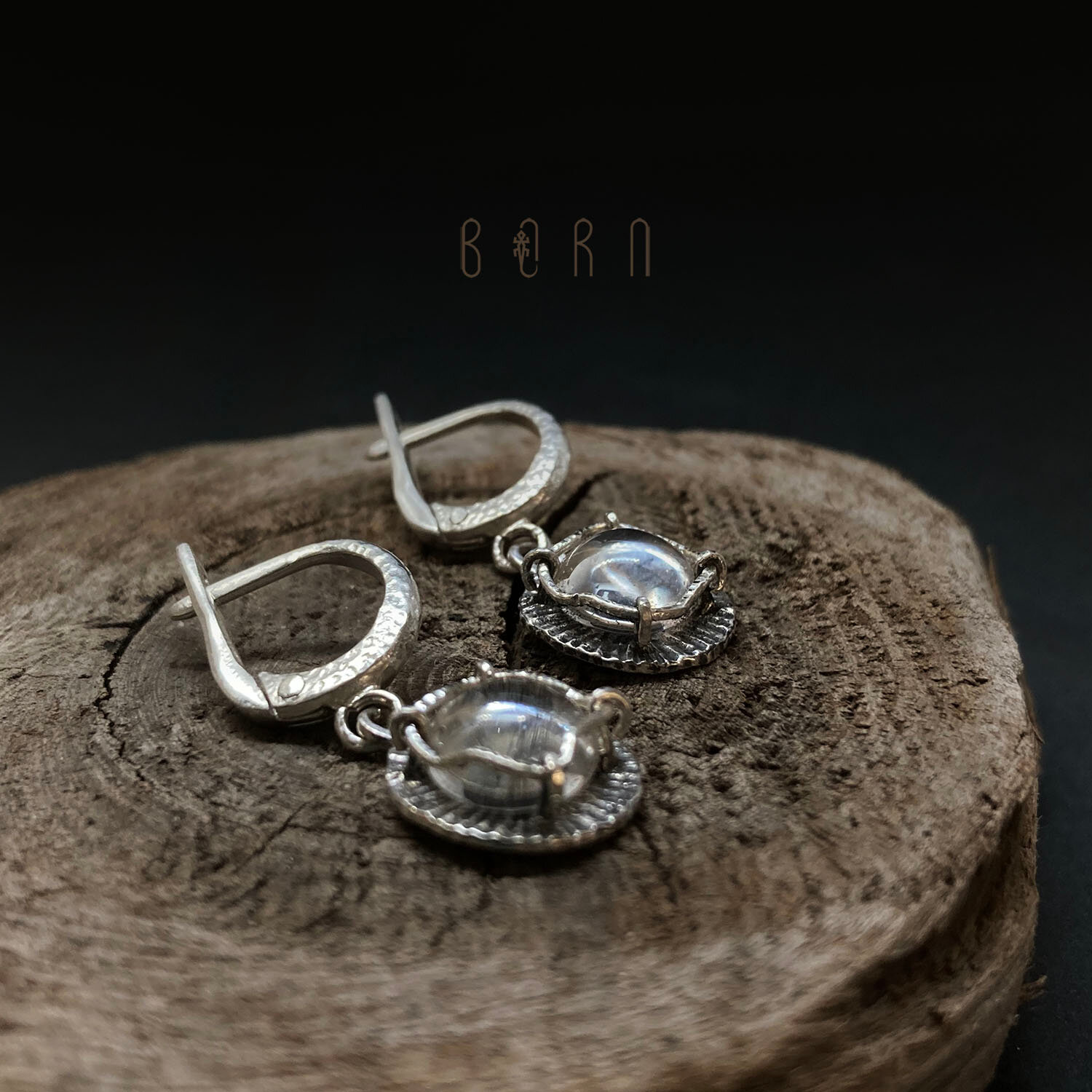 Серьги с подвесками, серебро, 925 проба, чернение, хрусталь