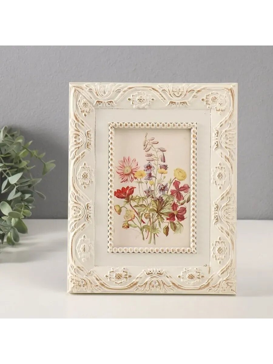Стильная рамка для фотографий с узорами и цветами