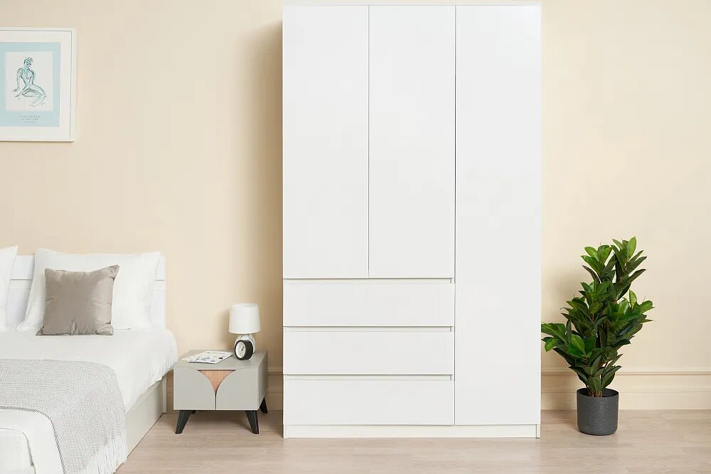 Шкаф трехстворчатый распашной 5 полок 1 штанга 3 ящика, Челси, 120.2х202.2х51.4 см, Белый / Белый глянец