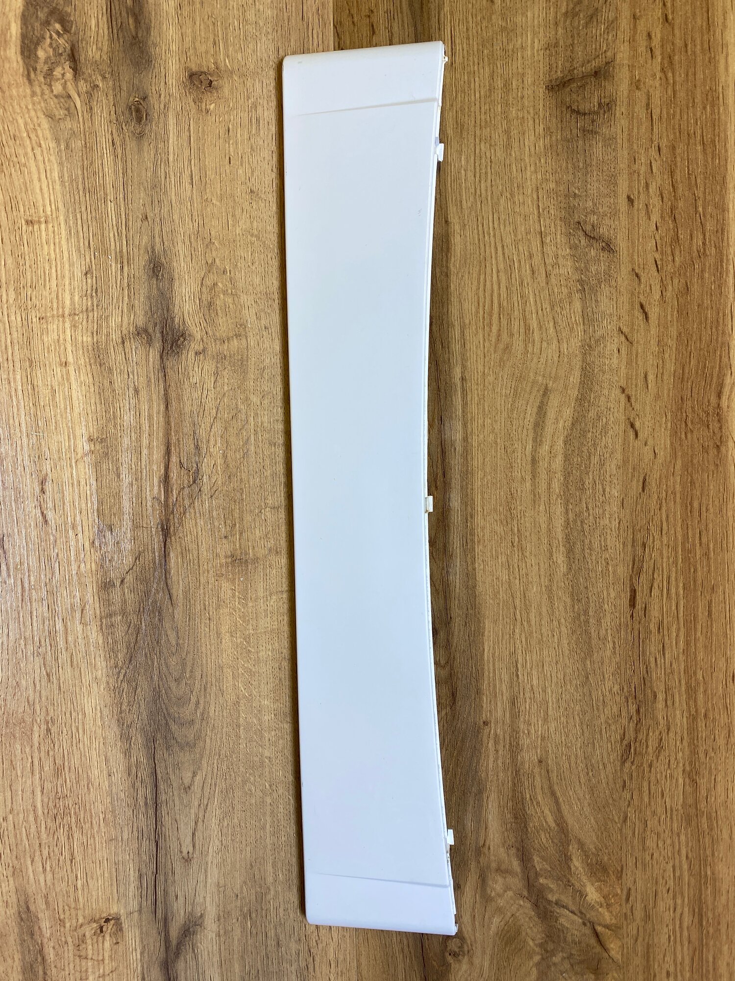 Нижняя цокольная пластиковая панель для стиральной машины Indesit WISL102, оригинал, б/у