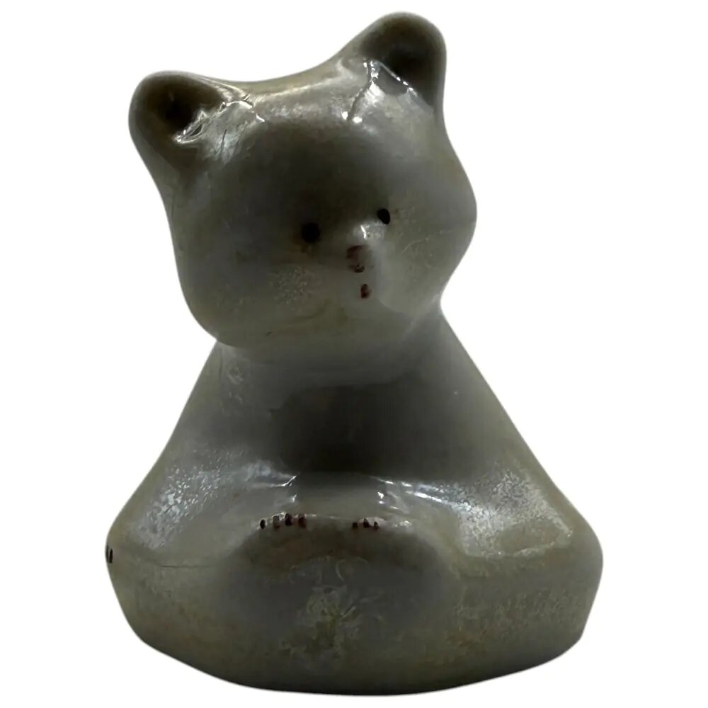 Статуэтка "Медвежонок", фарфор, автор Синявская С. И, 1960-1970 гг, Сысерть, СССР
