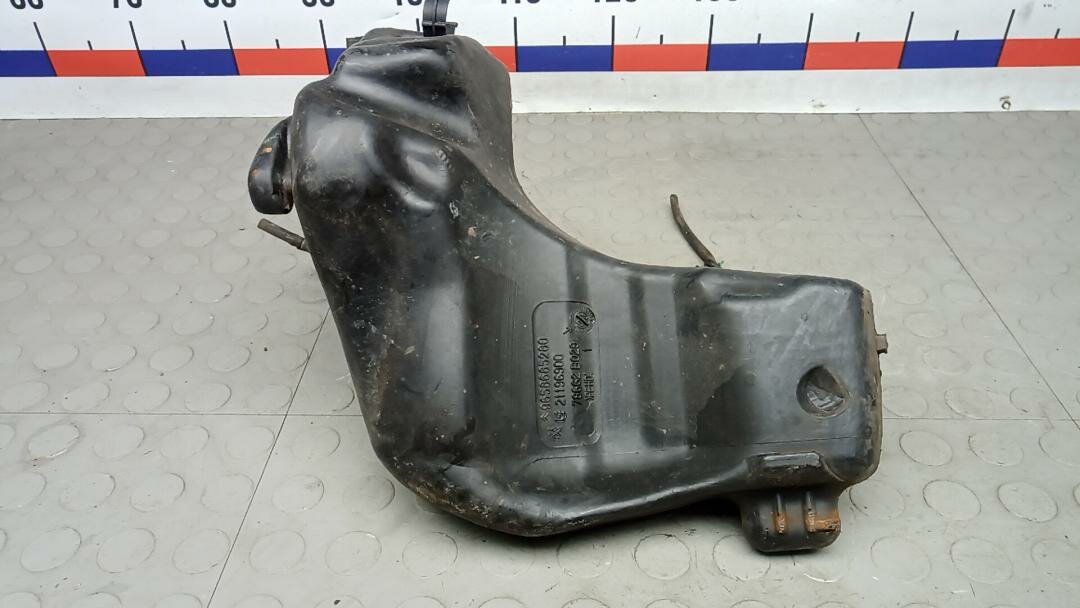 Бачок омывателя Citroen C4 2007