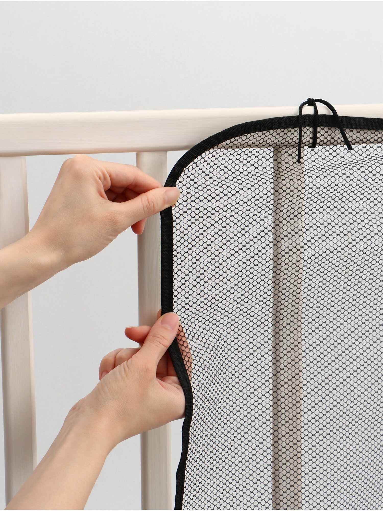 Защитная сетка ограждение для лестницы, 3 метра, чёрная, вид: защитная сетка