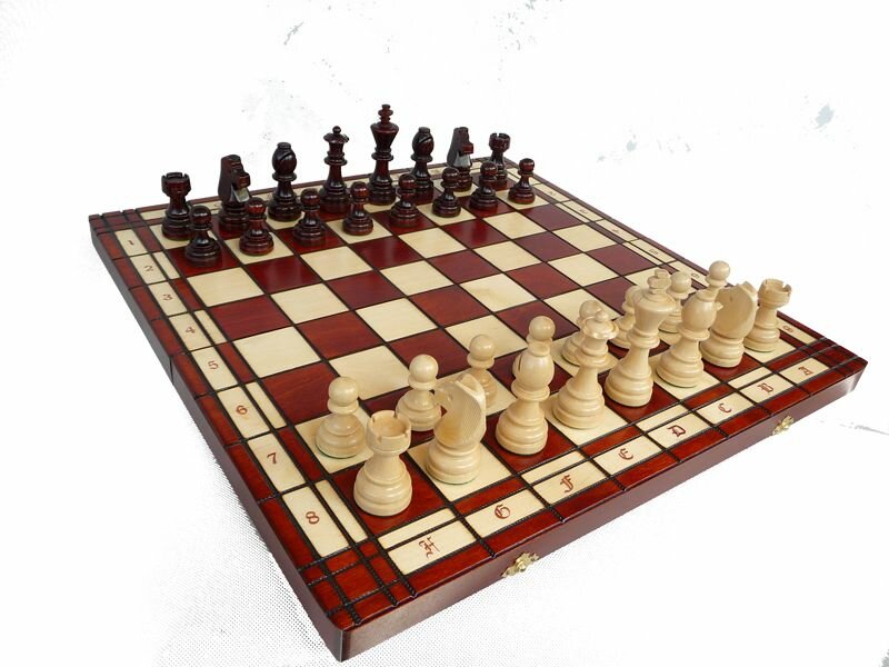 Шахматы Madon №98, турнирные, из натурального дерева, коричневые