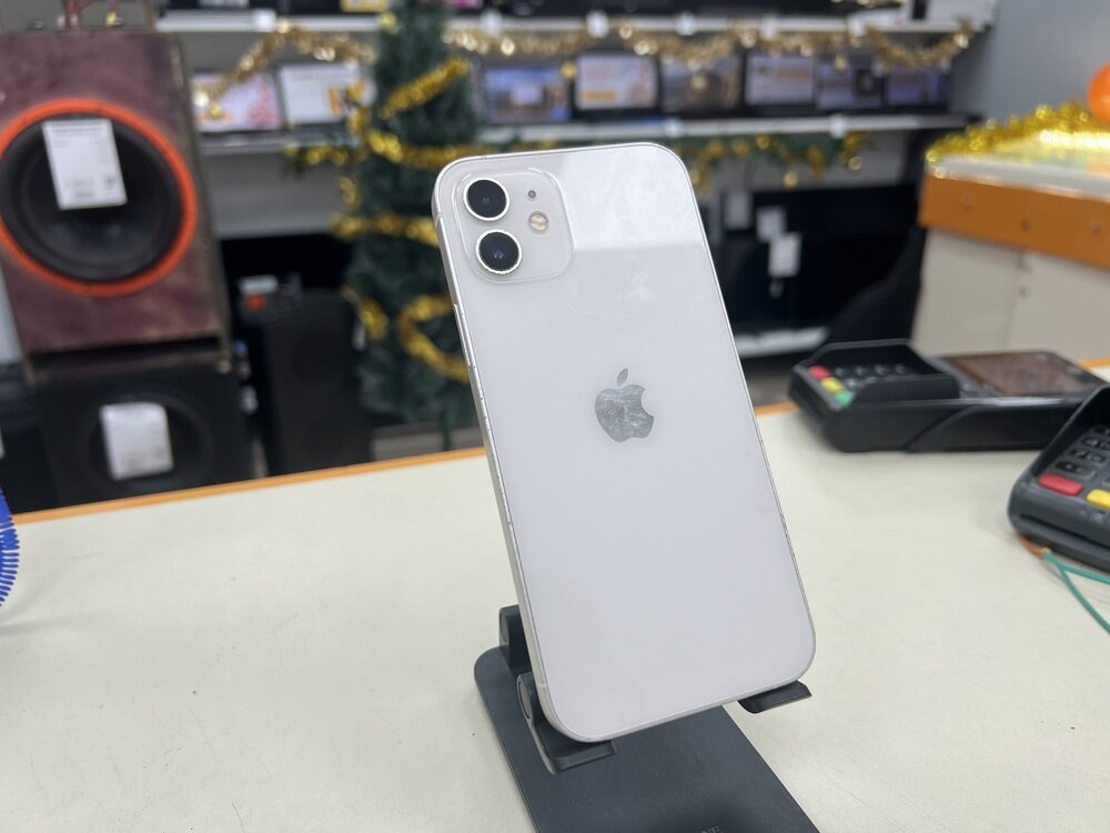 Смартфон Apple iPhone 12, 4/128 GB, nano SIM + eSIM, Б/У уценка