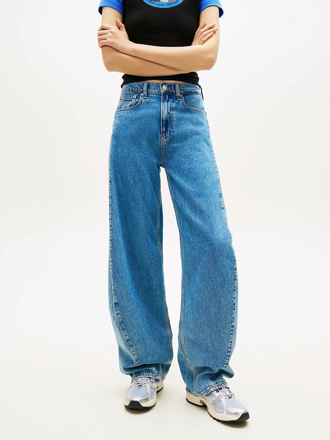 Джинсы Tommy Jeans