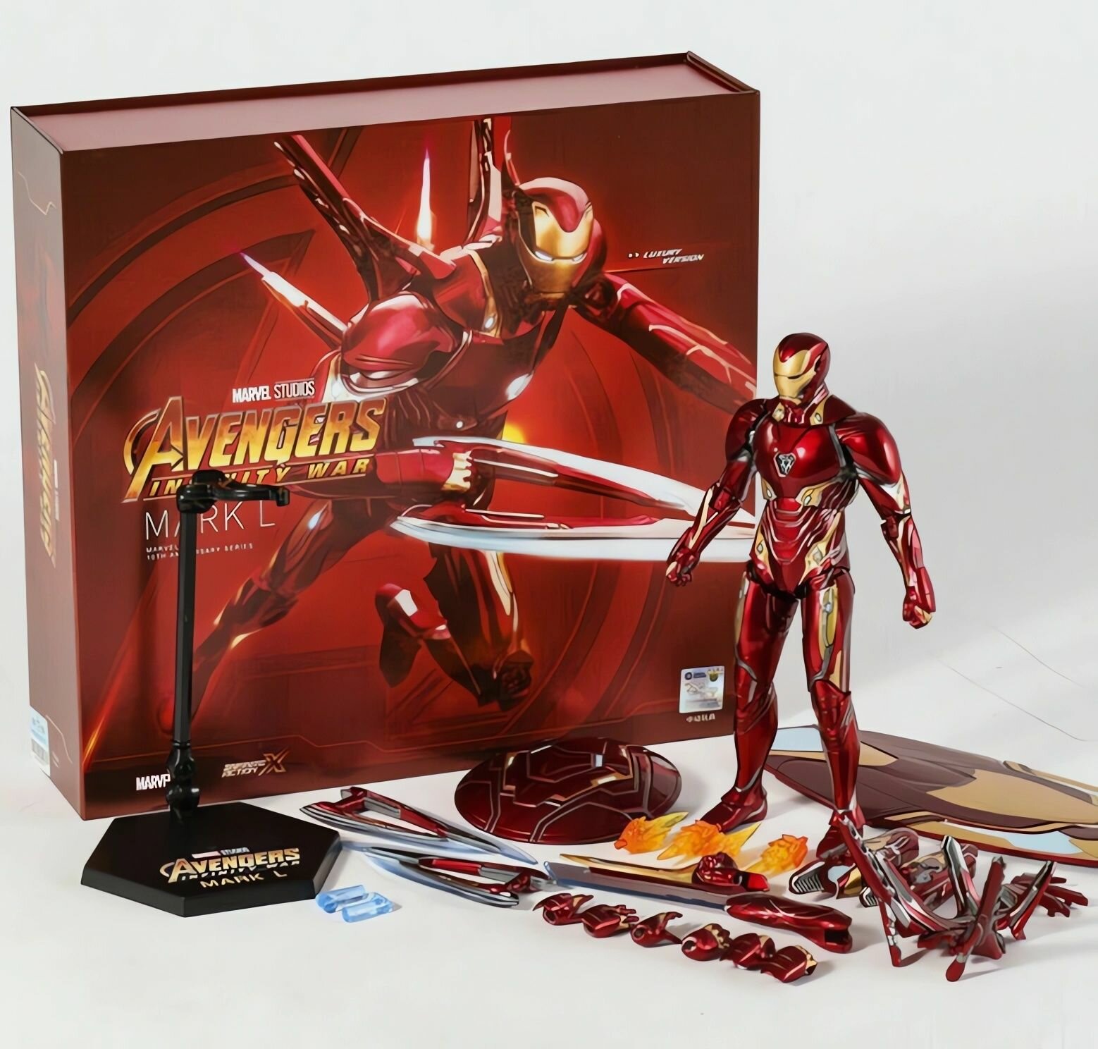 Kоллекционная лицензионная премиум фигурка с доп. аксессуарами от "Marvel/ZD TOYS". "Железный человек"/Iron Man (Молекулярный костюм Mark-50. "Мстители. Война бесконечности")