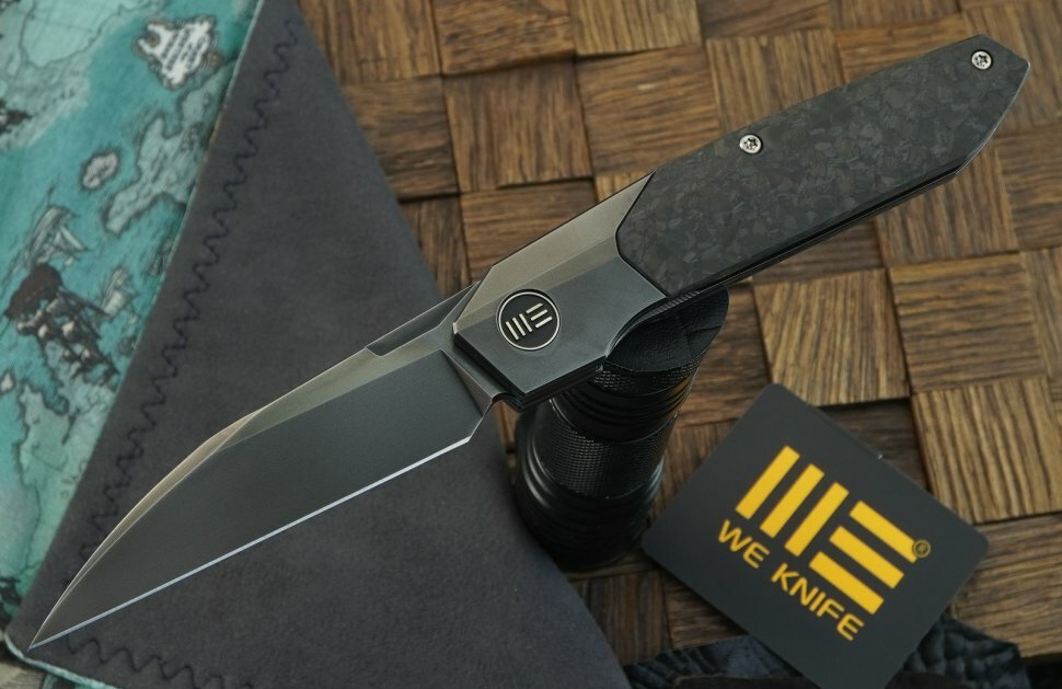 Складной нож We Knife Brr15, сталь M390, рукоять титан/карбон