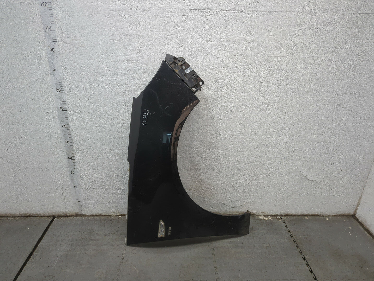 Крыло правое переднее Opel Zafira C Б/У