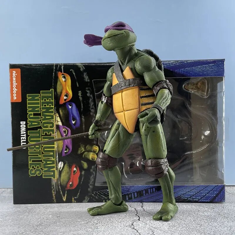 Фигурка Черепашки Ниндзя: Донателло TMNT (18см)