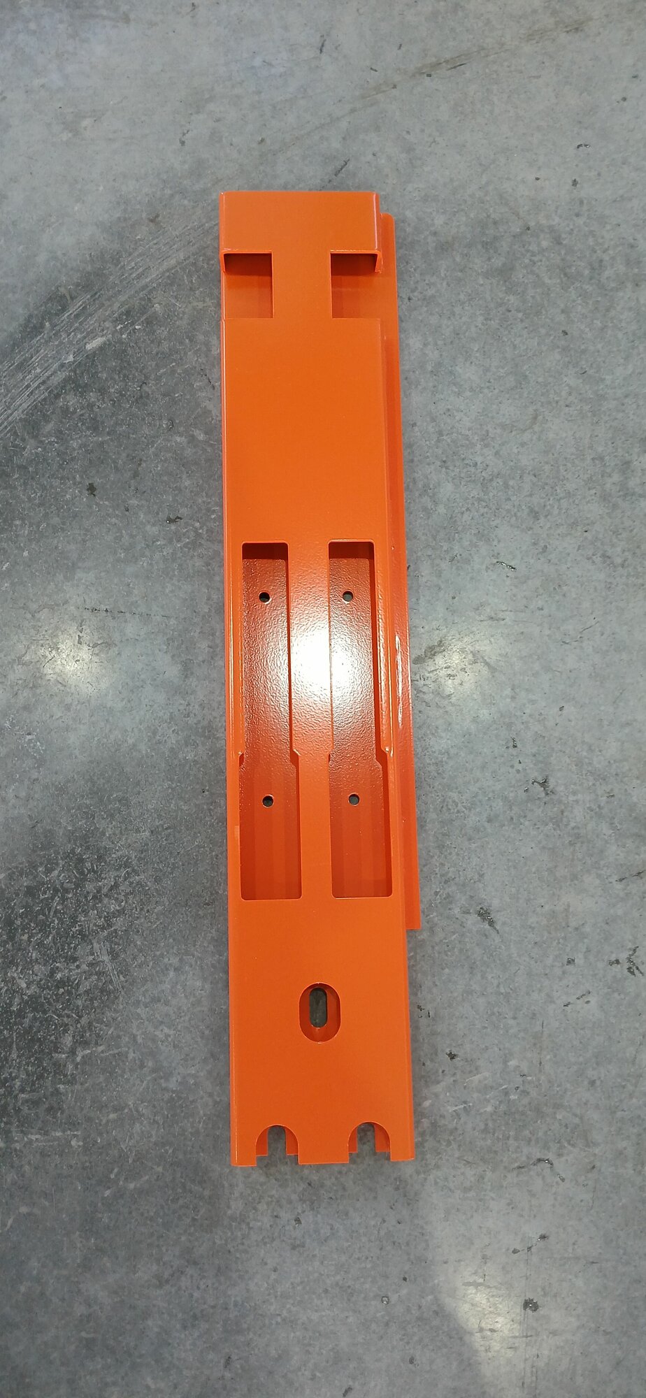 Стойка борта задняя правая евро КАМАЗ, цвет - оранжевая