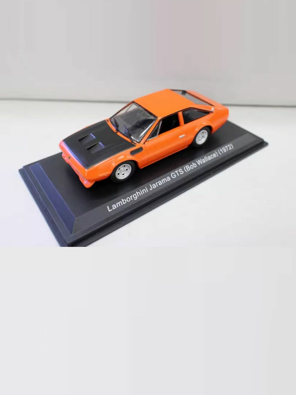 Коллекционная модель легкосплавного автомобиля/1:43/Lamborghini Jarama GTS (Боб Уоллес) 1972