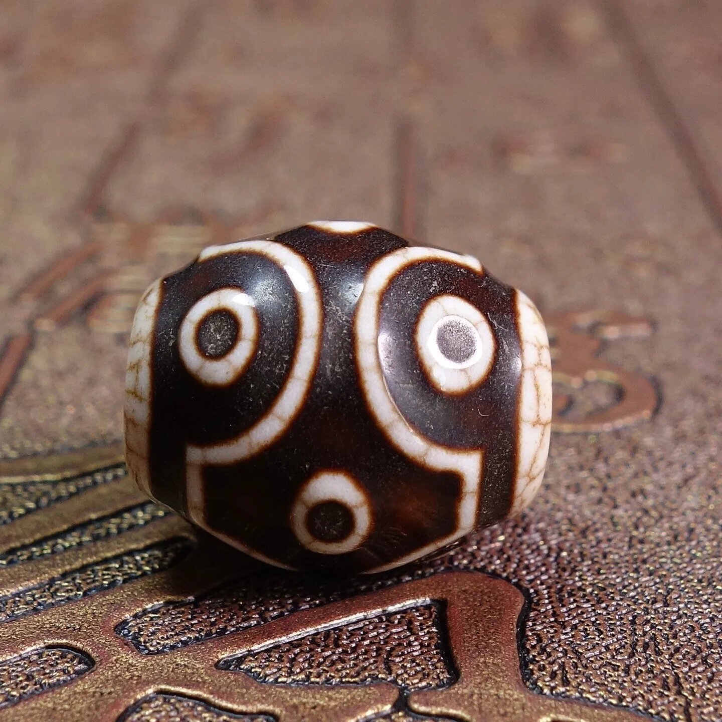 Древние тибетские бусины Дзи, старый агат, 9 глаз, тотем, амулет, кулон 20 × 18 мм # 4073