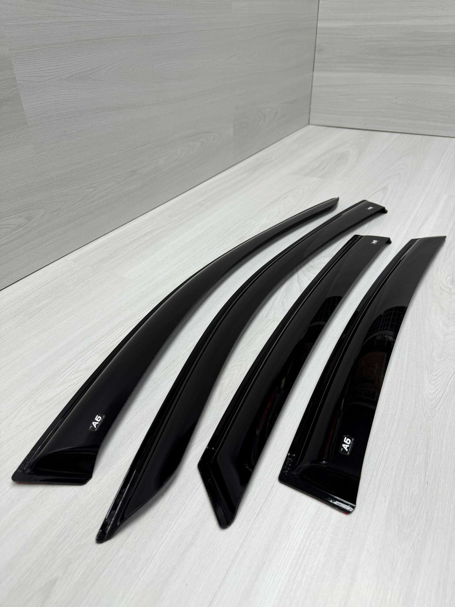 Дефлекторы (ветровики) окон на Audi A6 (C5) 1997-2005 Седан (Ауди А6)